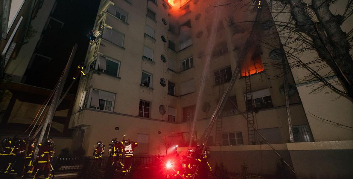 10 personas mueren en un incendio intencional en París, Francia - La ...