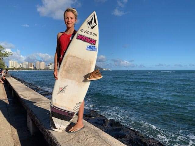 La nicaragüense Candelaria Resano gana etapa del NSSA del Surf en Hawai ...