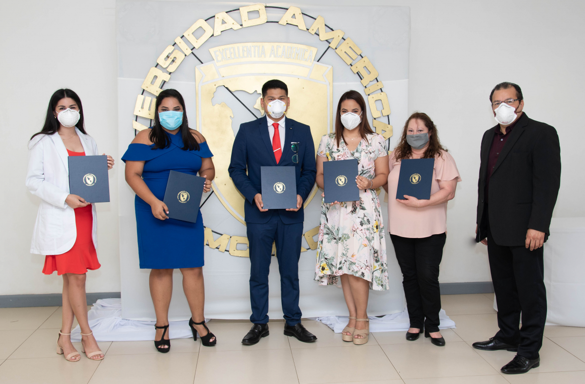 117 profesionales se gradúan de la UAM, en la generación XLIV - La ...