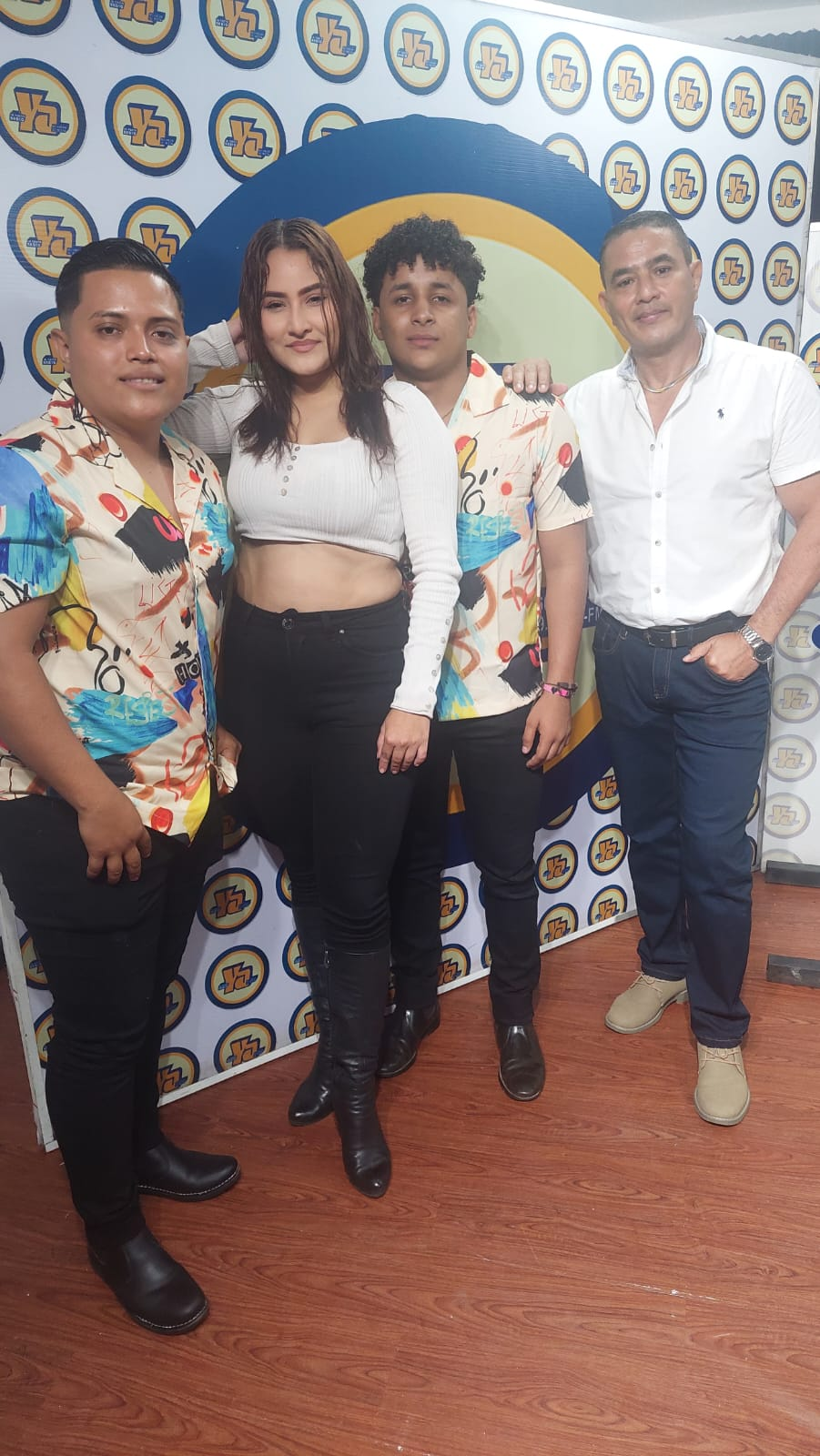 Banda M16 presenta en Tu Nueva Radio Ya, el video de su alegre tema ...